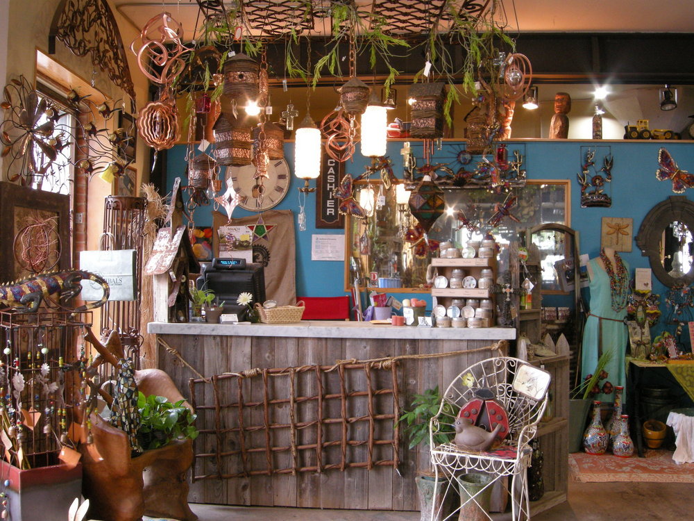 Ruibal's Plants of Texas Pearl Street - Dallas Lawn & Garden